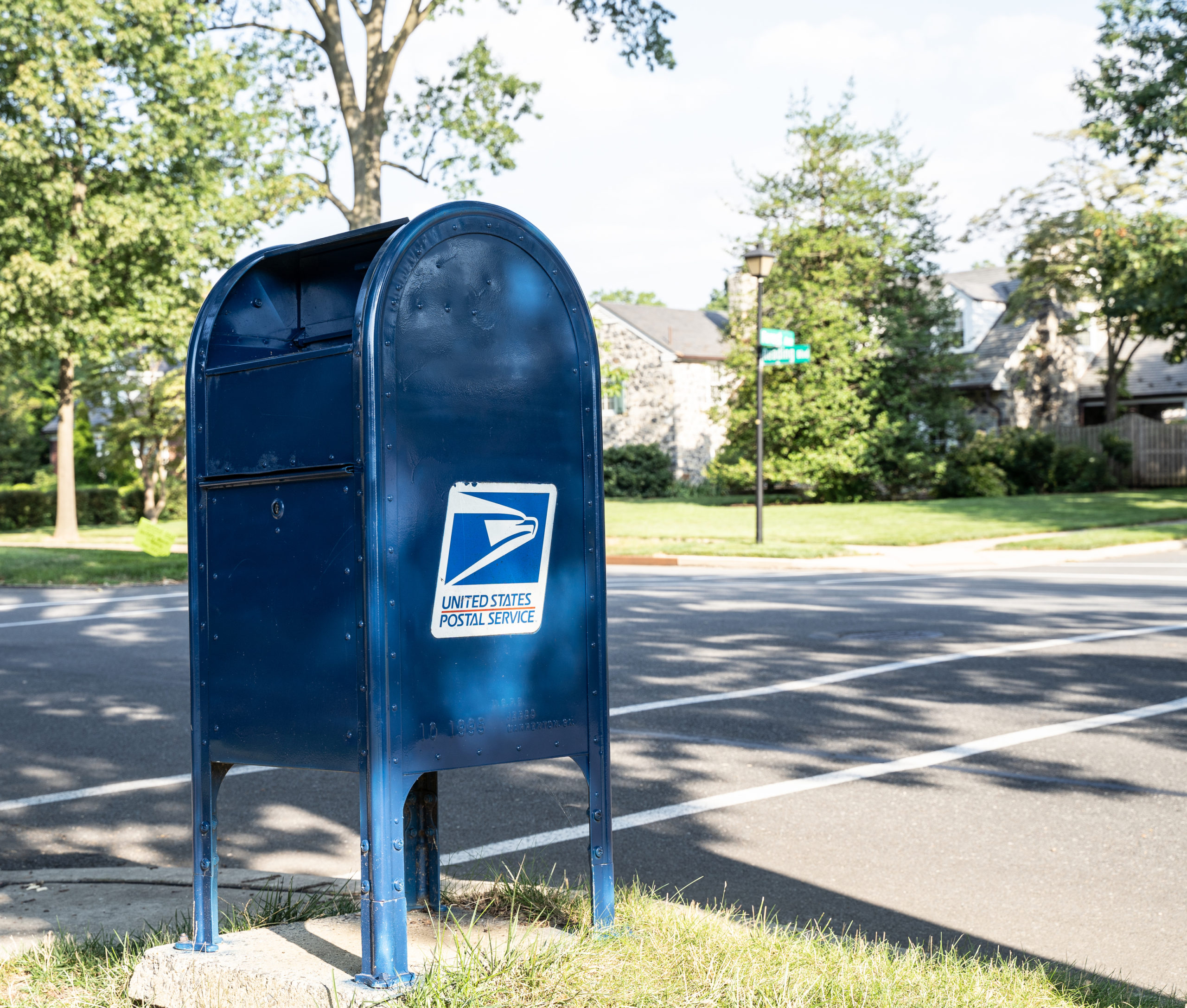 Ending the US Postal Service's Monopolies Would Better Serve Citizens